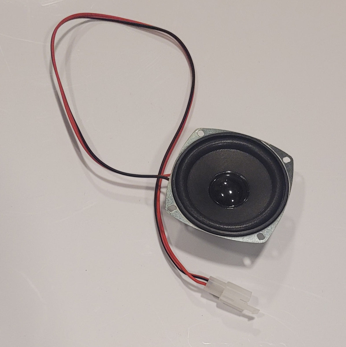 Golf radio horn – GIO Mobility Canada